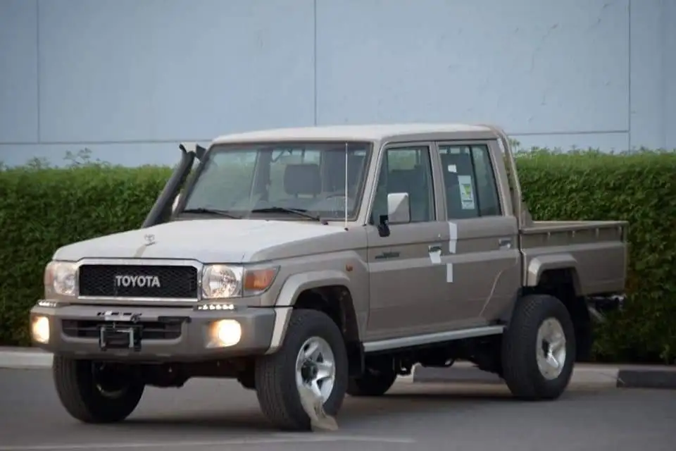 Land Cruiser Hzj79l 4x4 Single Cab Pick-up - Buy Hardtop Land Cruiser ...