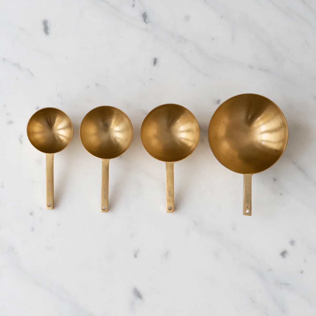 ACME EXPORTS - Round Shape Hammered Pure Copper Measuring Cups Set