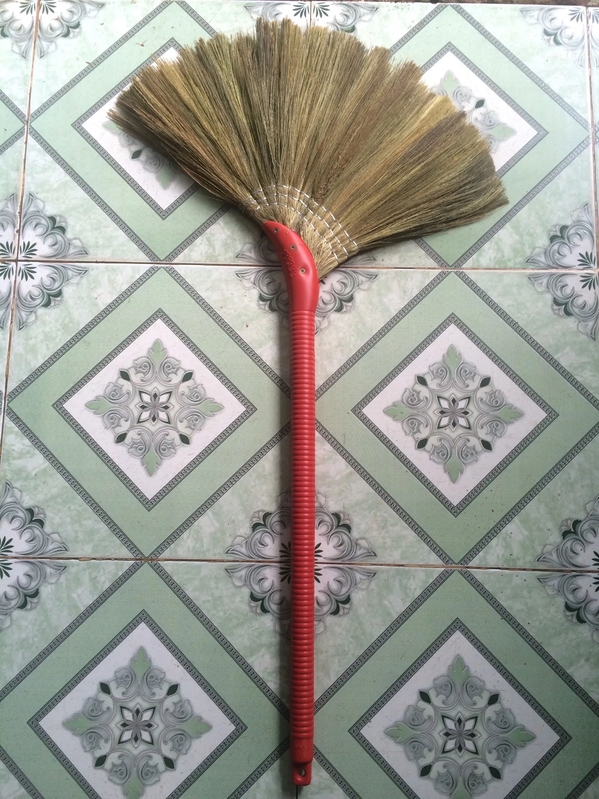 NATURAL BURMA GRASS BROOM/ GRASS BROOM/ SOFT STRAW BROOM| Alibaba.com