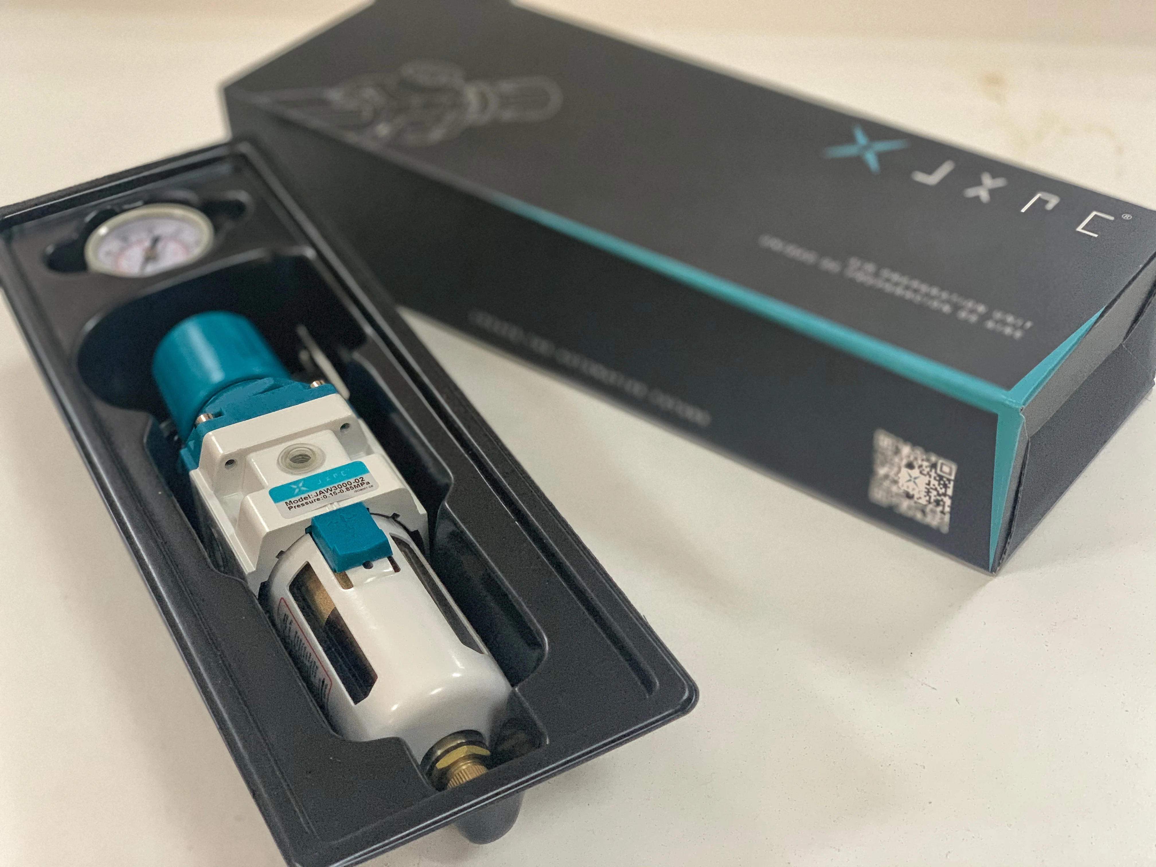 Smc Pneumatic Frl Combination Industrial Air Filter Regulator - Buy Air ...