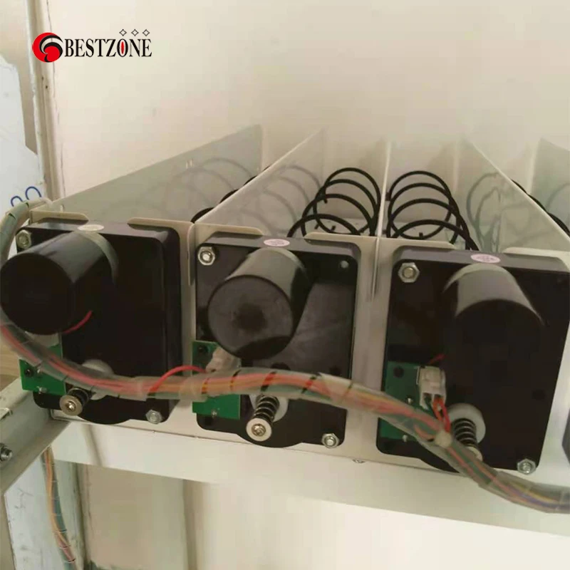 10 Slots Vending Machine - Adjustable Spiral Tray Drawer