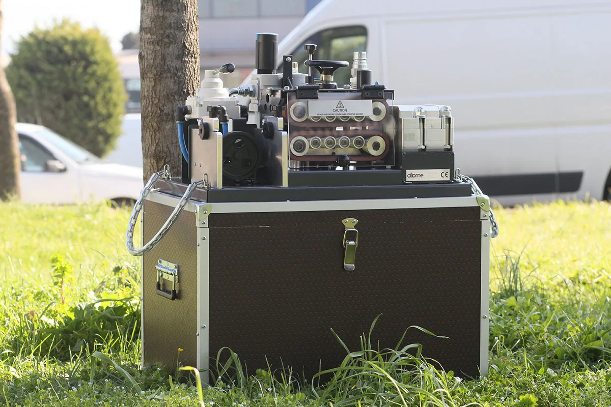 Buy New Fiber Optic Cable Jetting Blowing Machine Air Blown Fiber Optic ...