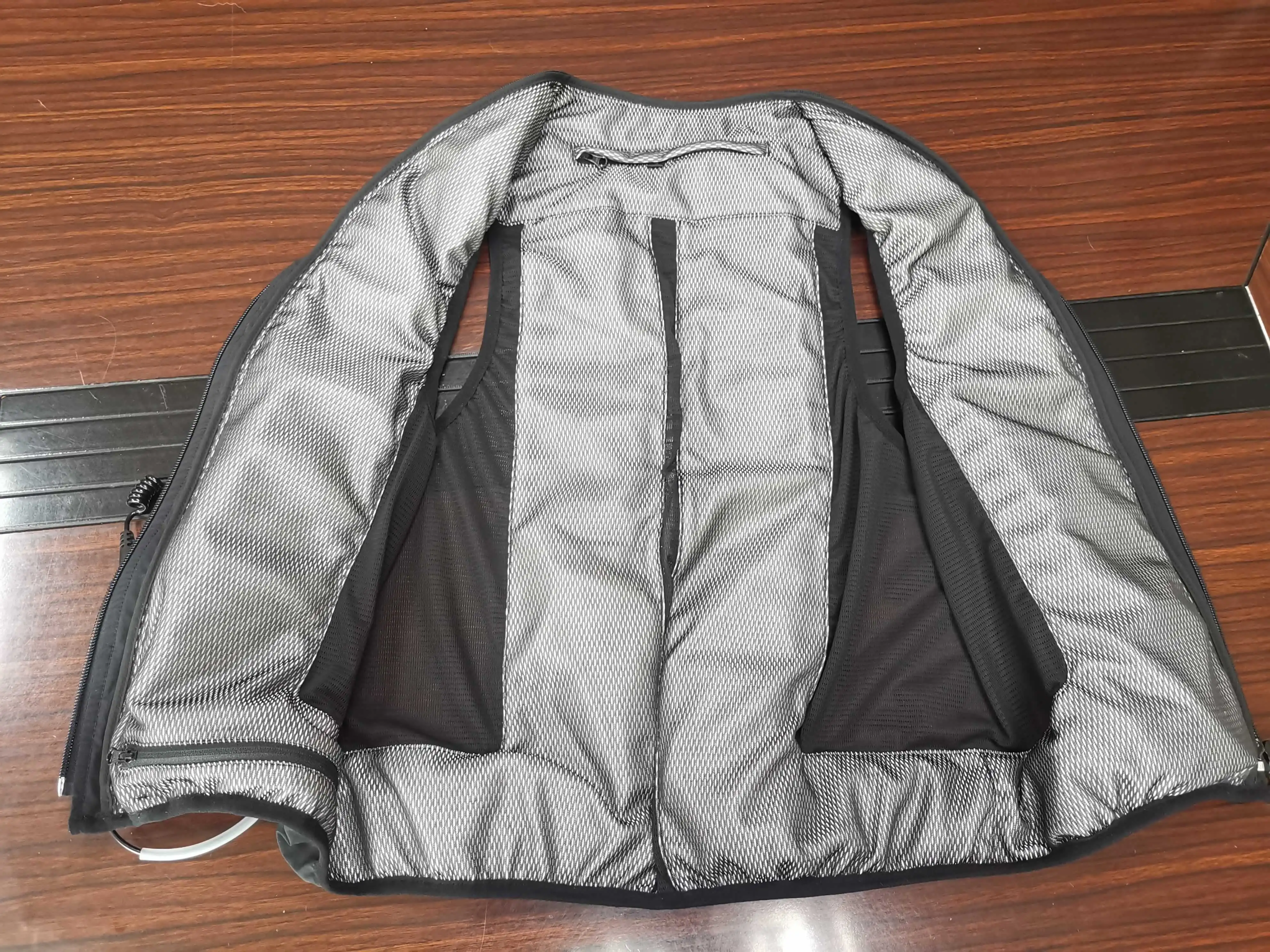 Equestrian Horse Riding Airbag Vest And Jacket Durable Nylon And ...