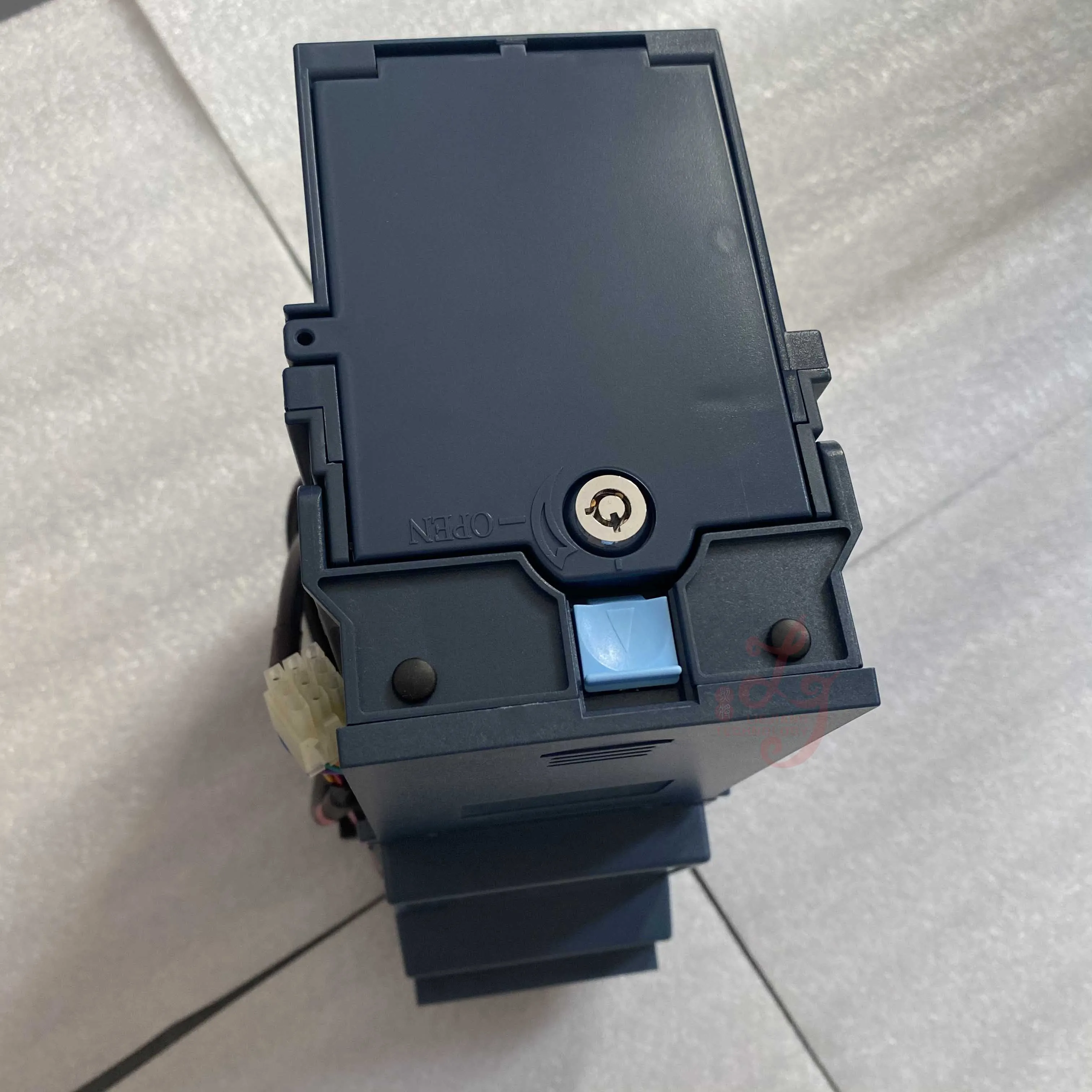 ICT LX7 Model Bill Acceptor with Cash Box - USA Currency