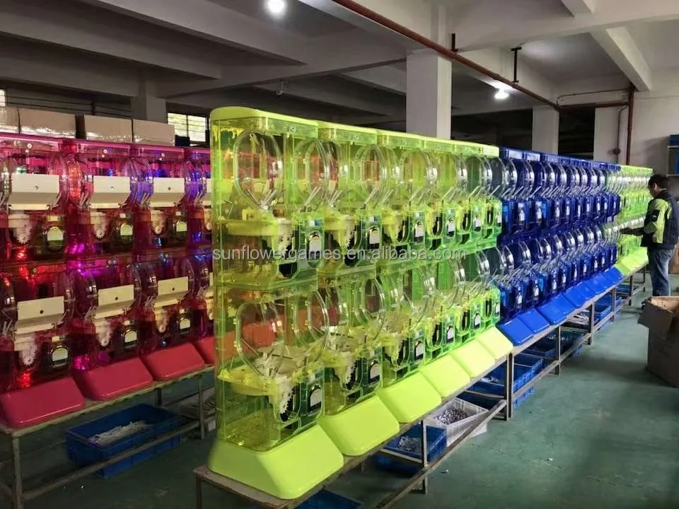 New Design Gift Twist Egg Vending Machine - 3 Layer Egg Twisting Game