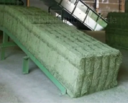 Premium Double Compressed Alfalfa Hay for Animal Feeding