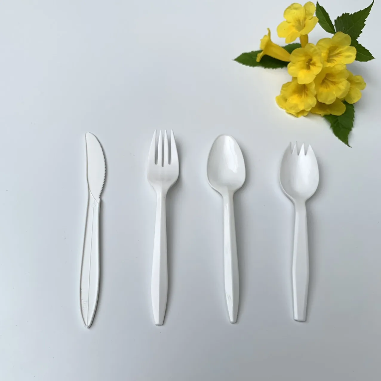 Disposable Plastic Cutlery Knife Fork Tea Spoon Soup Spoon Spork ...