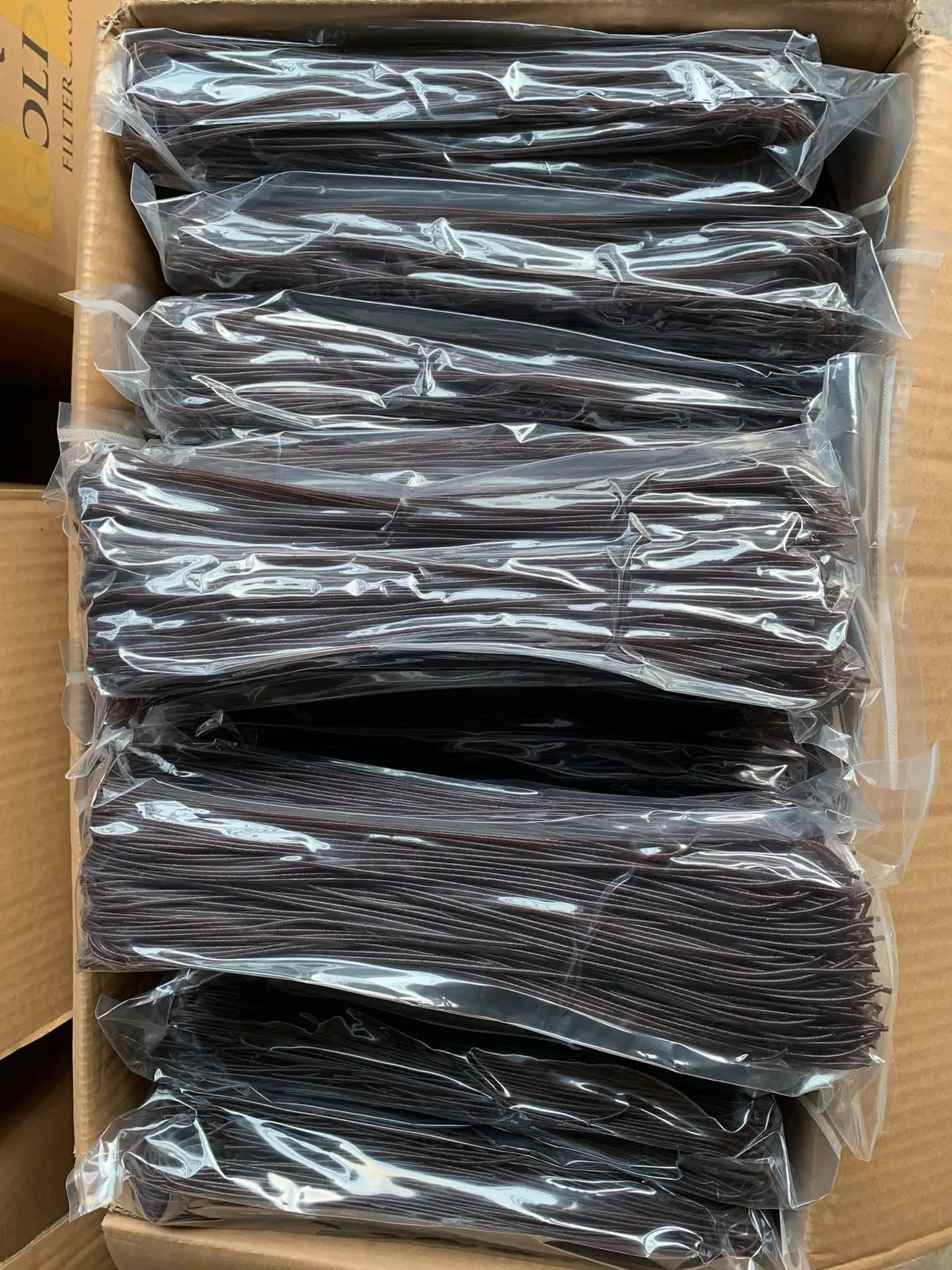 Red and Black Brown Rice Vermicelli - High Quality Noodles