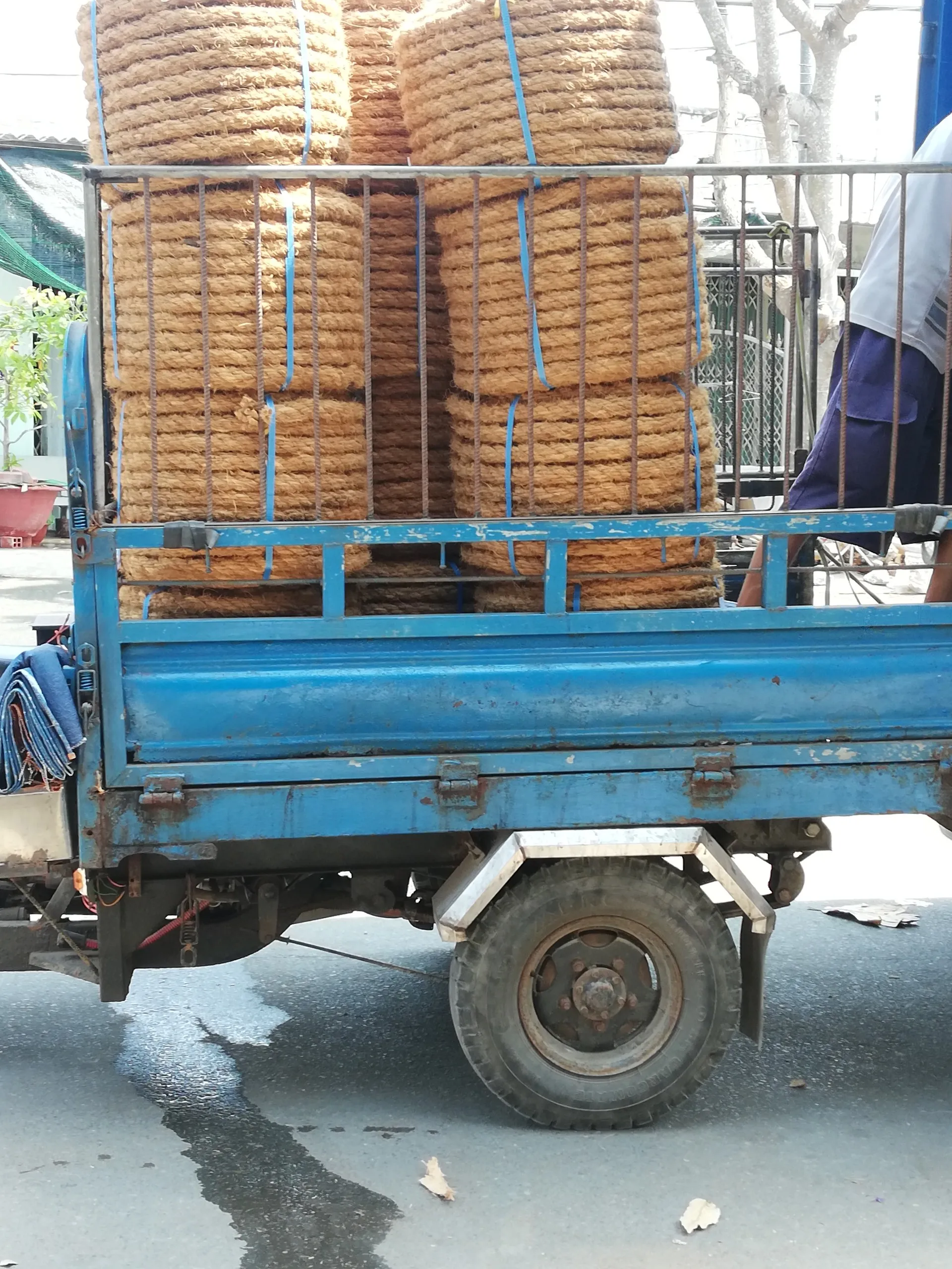 Eco-friendly Coconut Coir Ropes - Natural Fiber Solutions