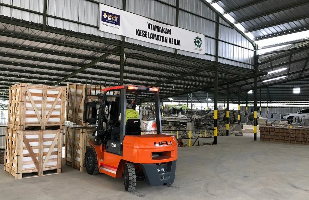 Indonesia Natural Stone - Paras Kerobokan - Outdoor Tiles - Dark Grey ...