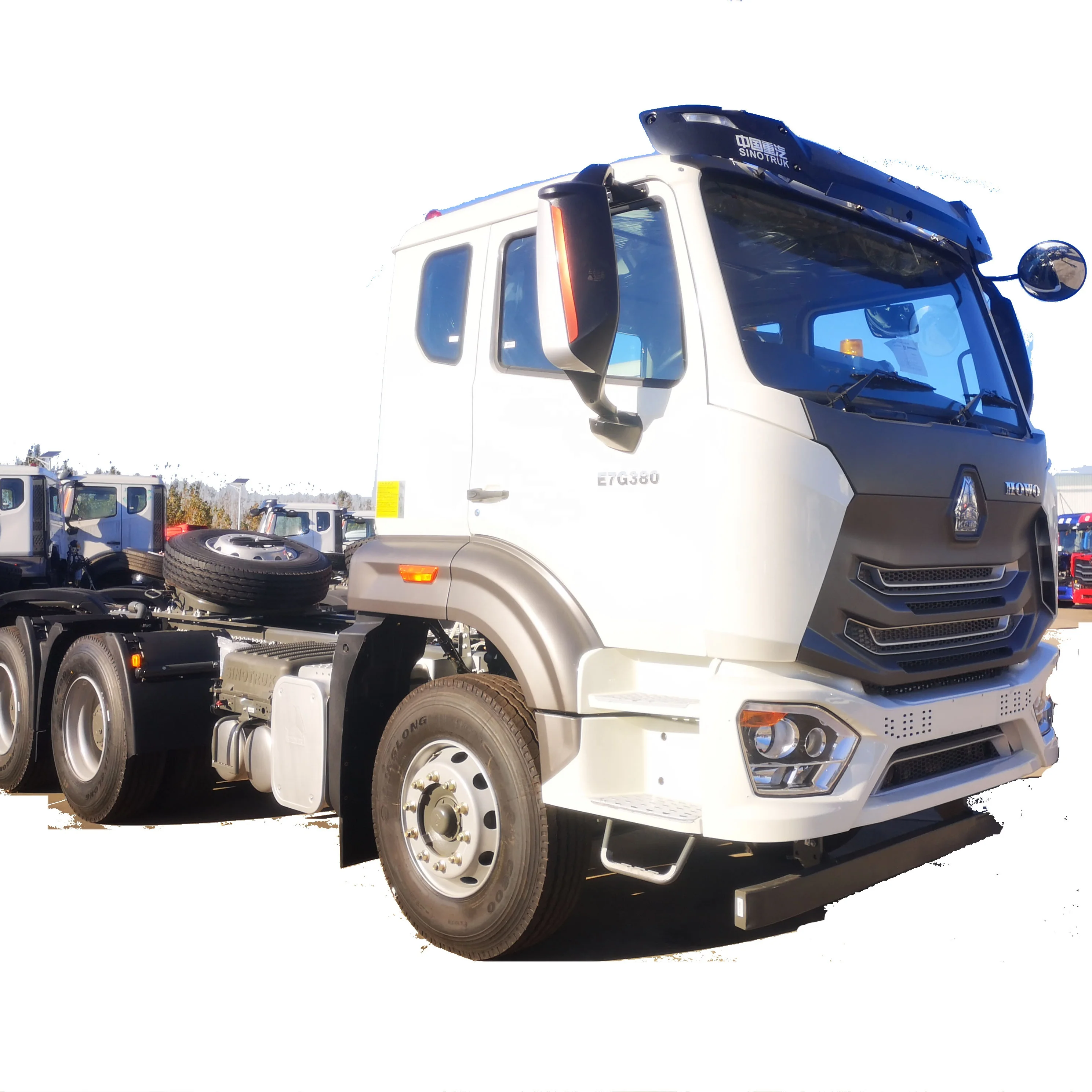 Heavy Duty Truck Tractor Unit For Transport Cargo Or Tanker Trailers ...
