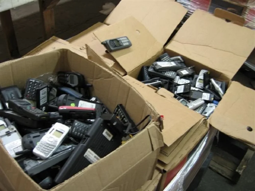 Laptop And Cell Phone Battery Scrap - Buy Cell Phone Scrap Mobile Phone ...